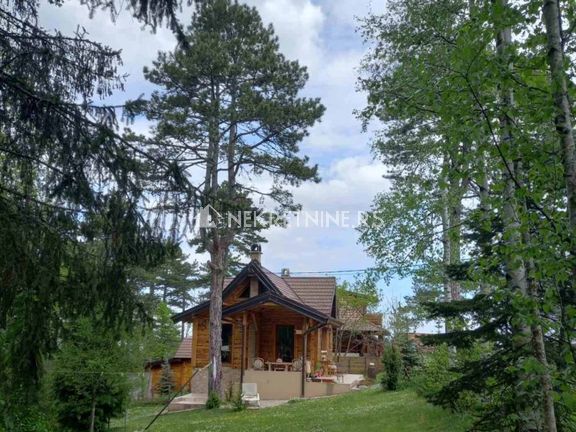 Zlatibor, 7 ari, kuca, 4.0 četvorosobna, 120 m², uknjizeno 133.000 EUR