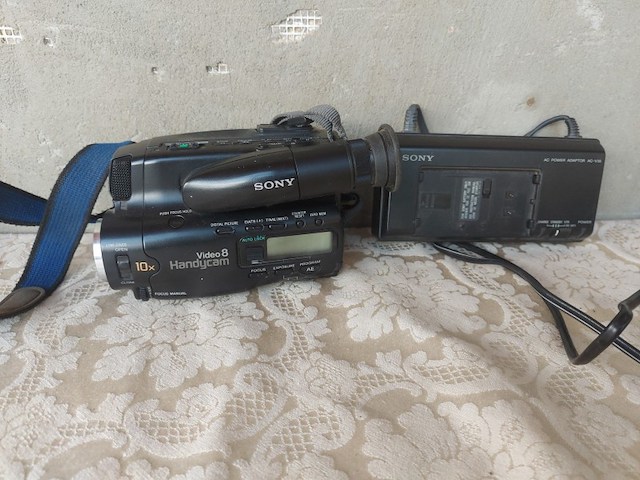 Kamera SONY CCD-TR305E video 8