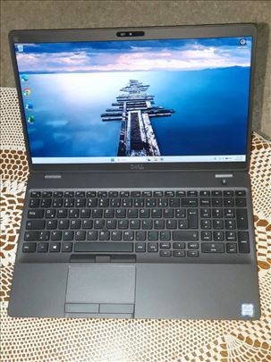 Dell Latitude 5500 core i5 8365U 8/256gb SSD FHD