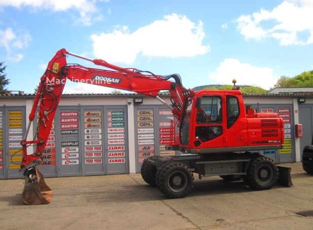 Doosan DX140W-3 bager točkaš