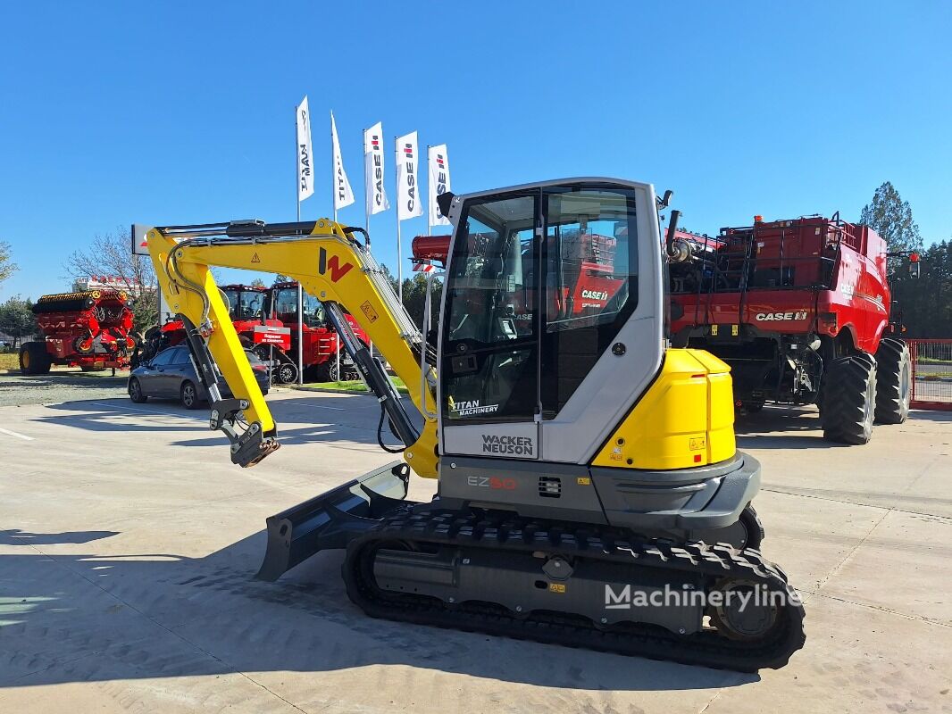 Novi Wacker Neuson EZ50 bager guseničar