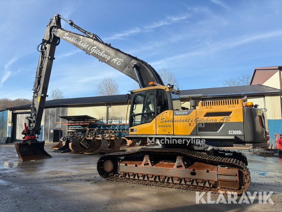 Prodaje se Volvo EC300DL mini bager na aukciji