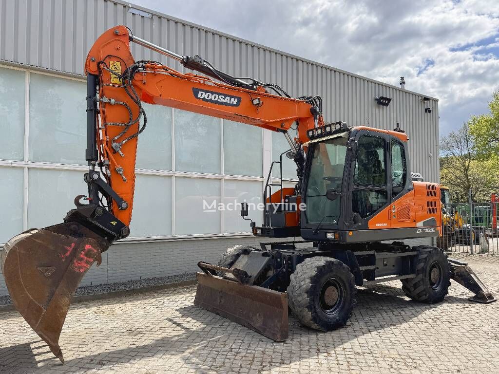 Doosan DX 165 W-5 bager točkaš