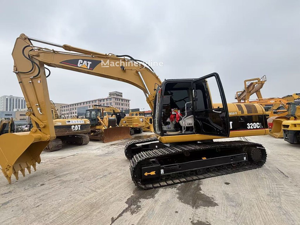 Caterpillar 320CL bager guseničar