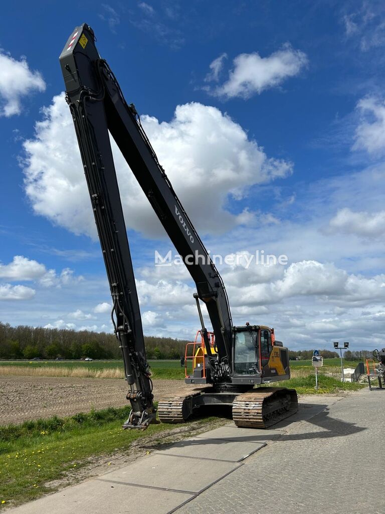 Volvo EC300 ELR bager sa dugom strelom