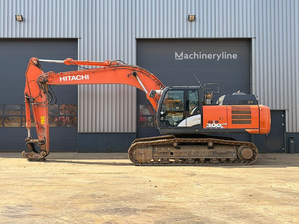 Hitachi ZX300LCN-6 bager guseničar