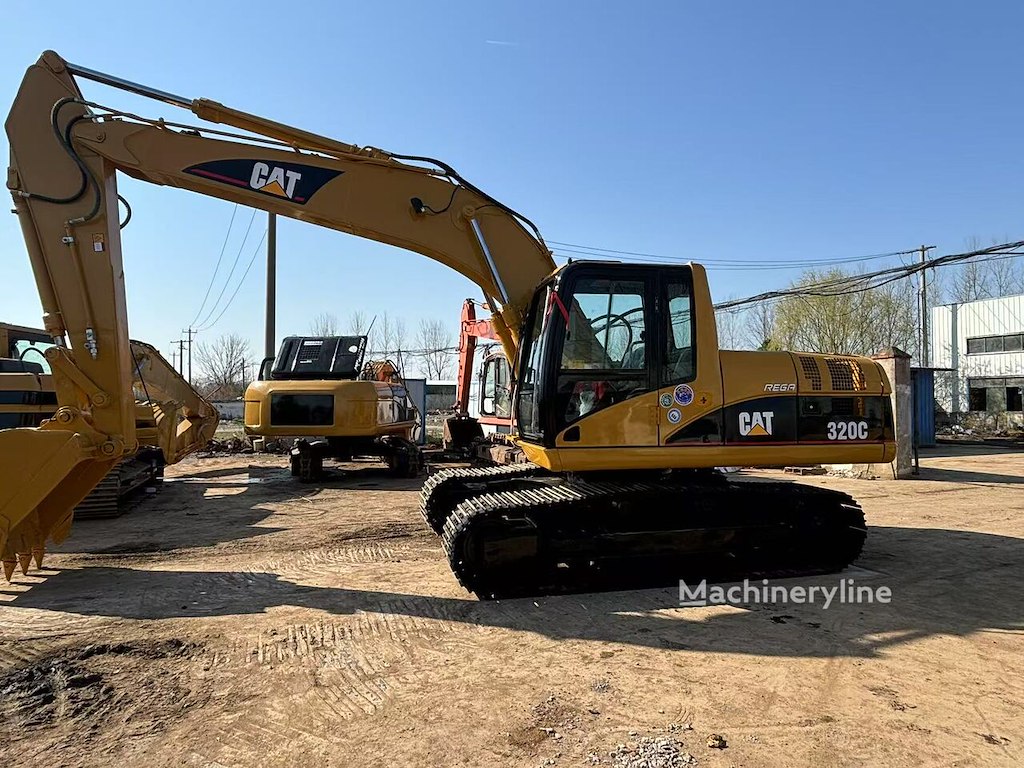 Caterpillar 320C bager guseničar