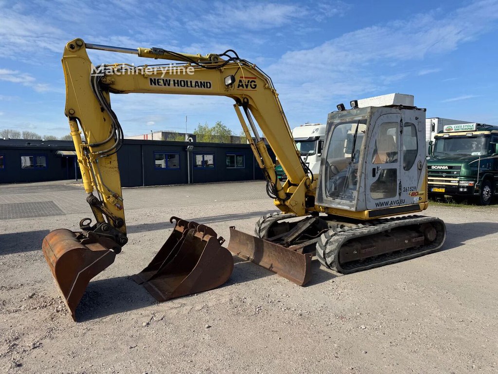 New Holland Kobelco E 80 1ES MSR bager točkaš