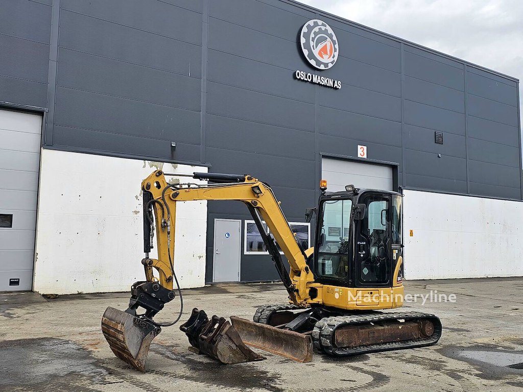 Caterpillar 304C CR mini bager
