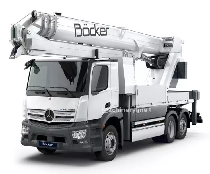 Nova Böcker AK48 na šasiji Mercedes-Benz Actros autodizalica