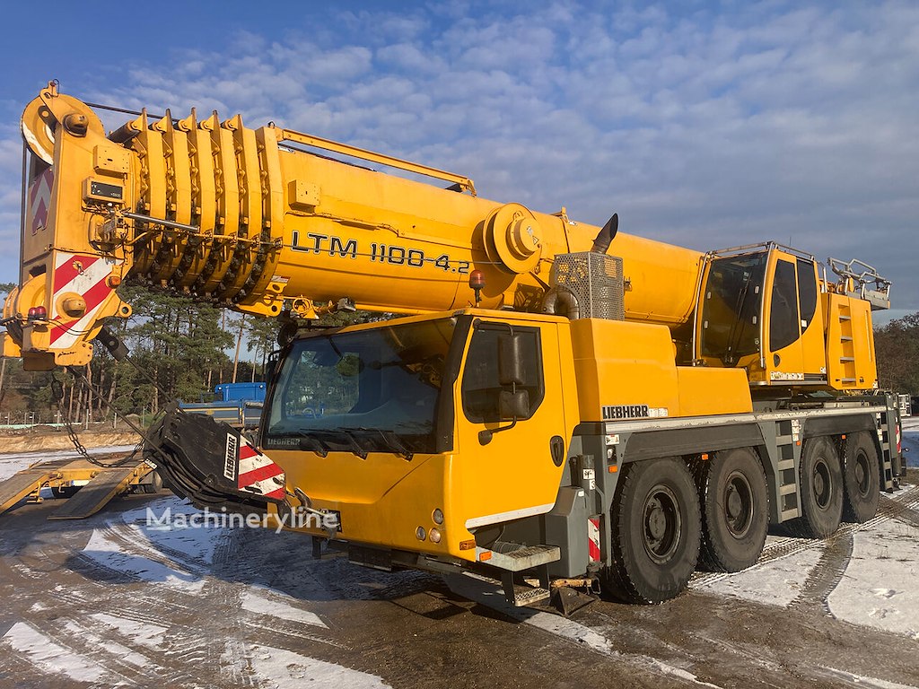 Liebherr LTM 1100-4.2 dizalica za sve terene