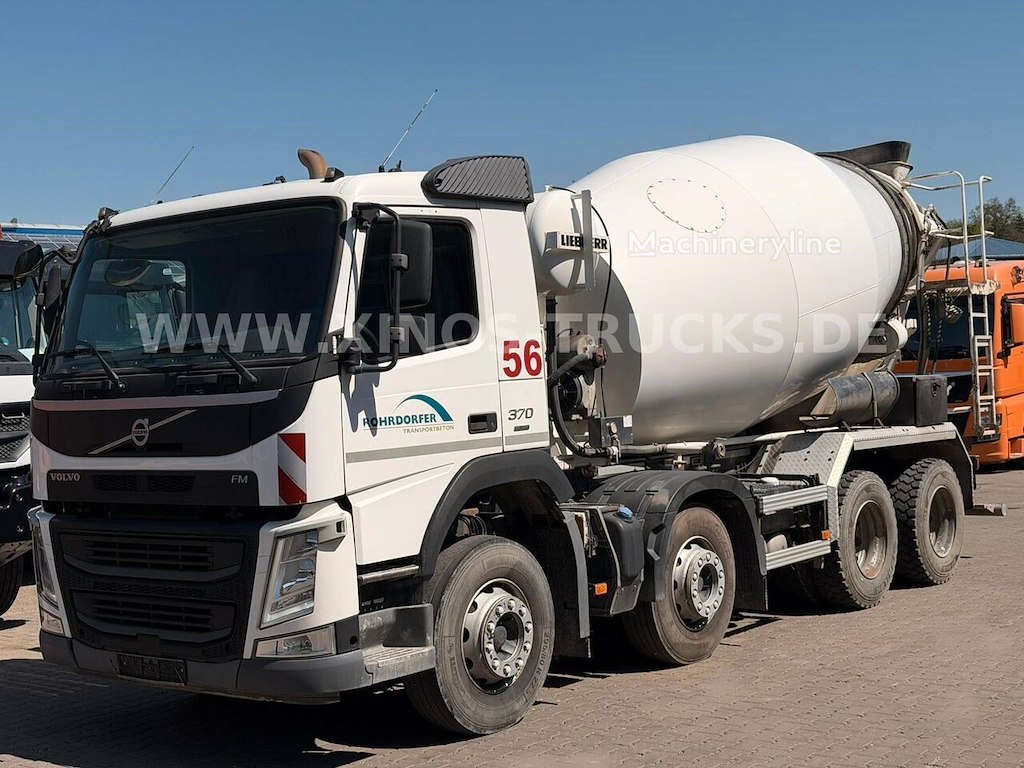 Volvo FM370 8X4 Liebherr 9m³ - German truck kamion s mešalicom za beton
