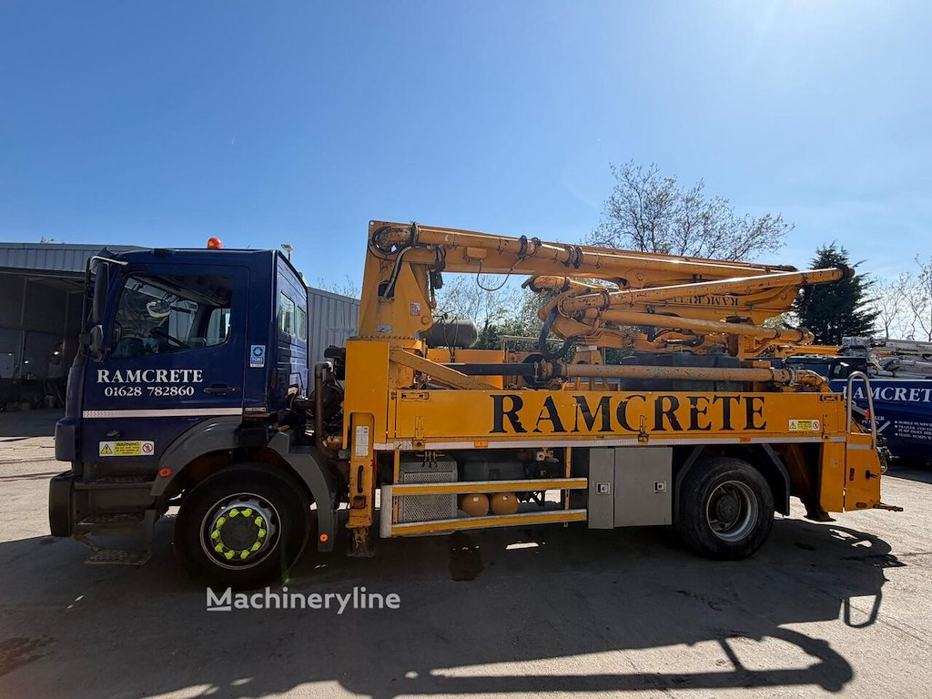 Putzmeister m20 na šasiji Mercedes-Benz AXOR pumpa za beton