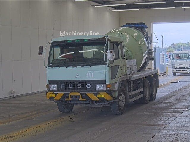 Mitsubishi Fuso TRUCK kamion s mešalicom za beton