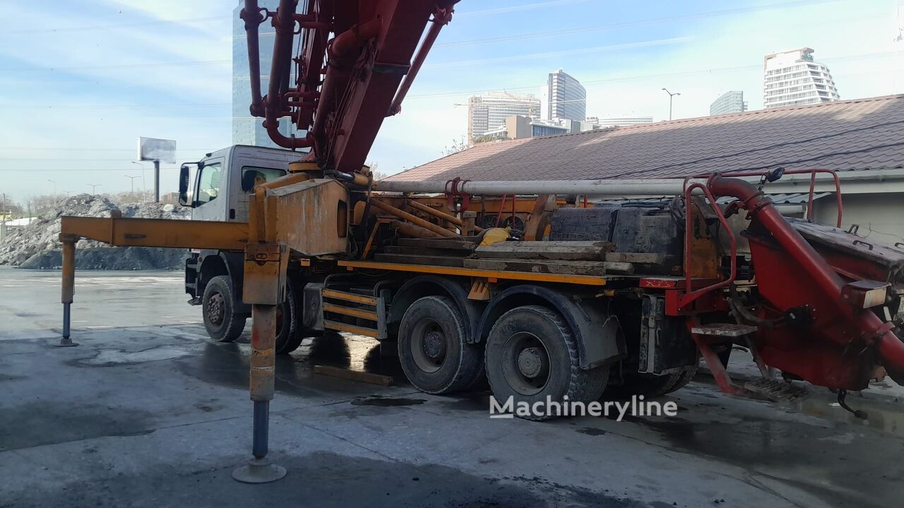 Putzmeister na šasiji Mercedes-Benz 4140 pumpa za beton