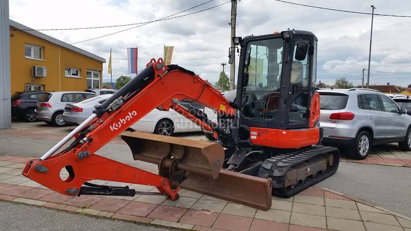 Kubota U48/4 VRHUNSKO STANJE