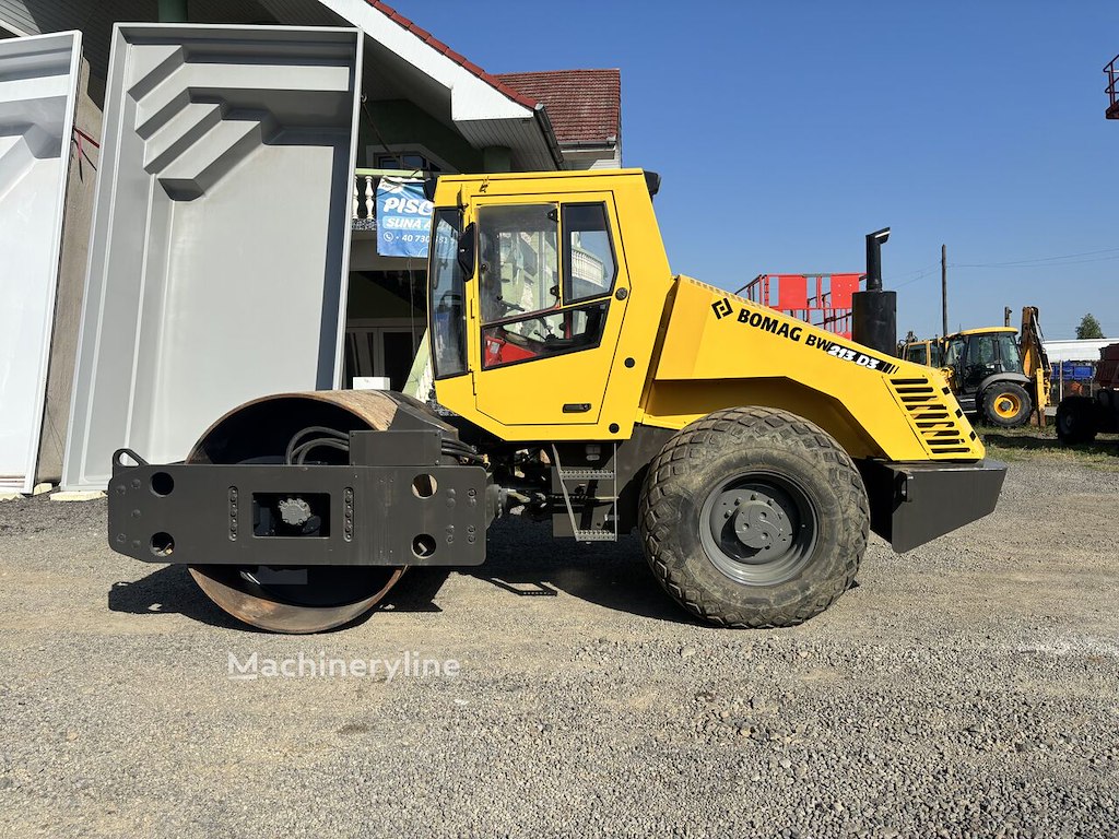 BOMAG BW 213 D-3 kompaktor s jednim valjkom
