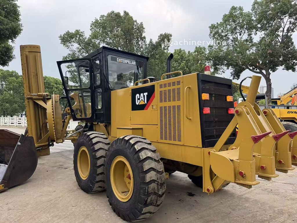 Caterpillar 140K grejder