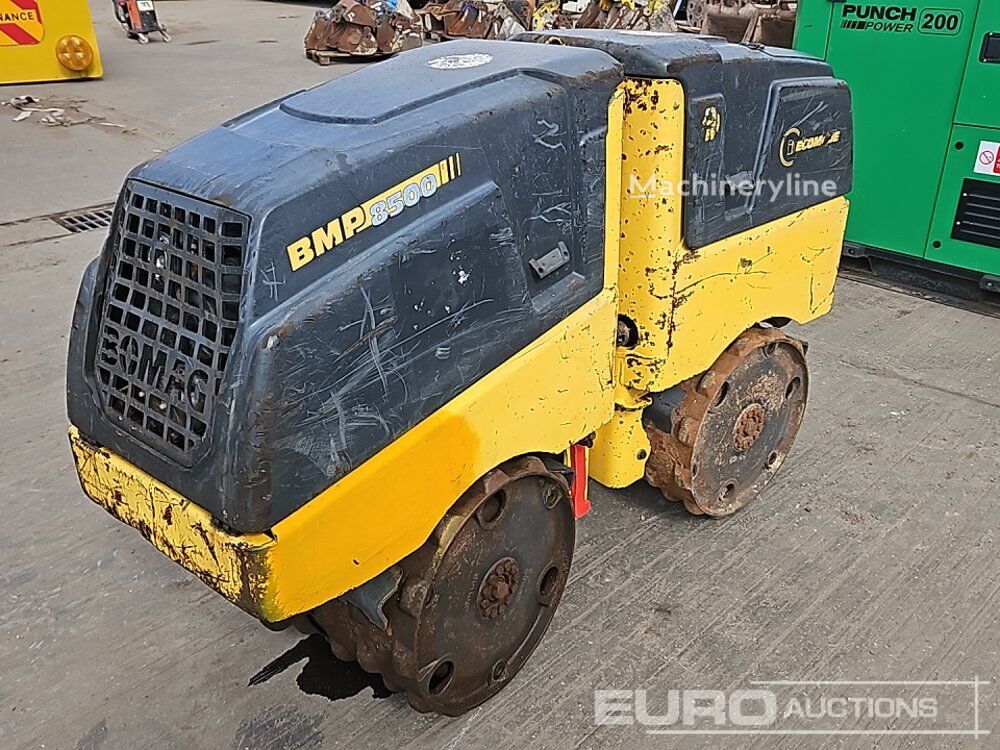 Prodaje se BOMAG BMP8500 kompaktor na aukciji