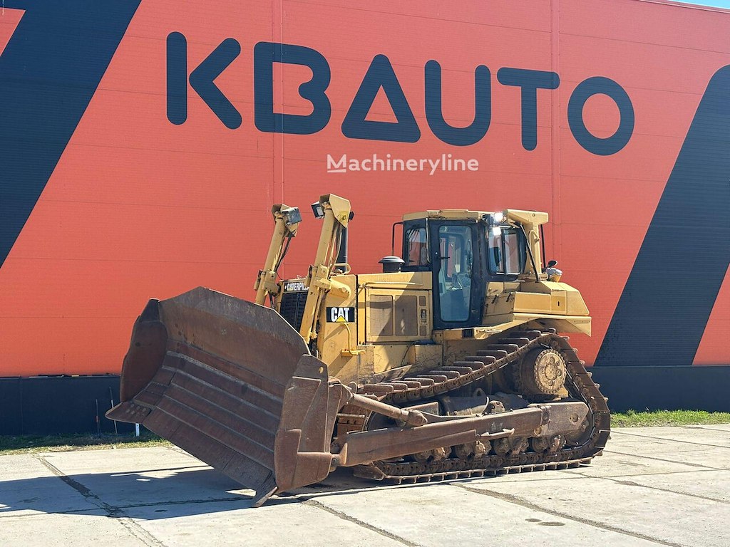 Caterpillar D 8 N Full maintenance done 500 h ago / Renewed undercarriage buldožer