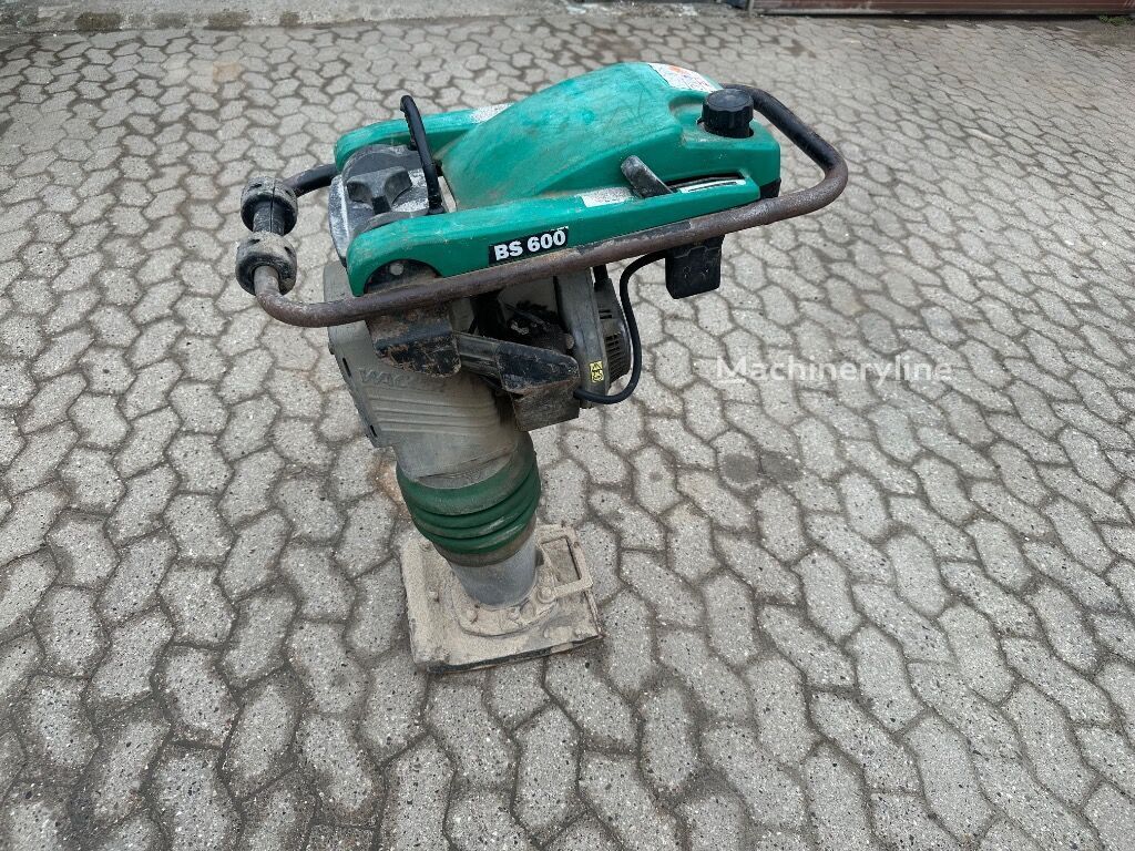 Prodaje se Wacker BS600 nabijač na aukciji