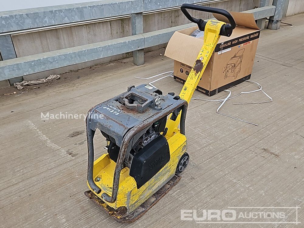 Prodaje se Wacker Neuson DPU2540H vibro ploču na aukciji