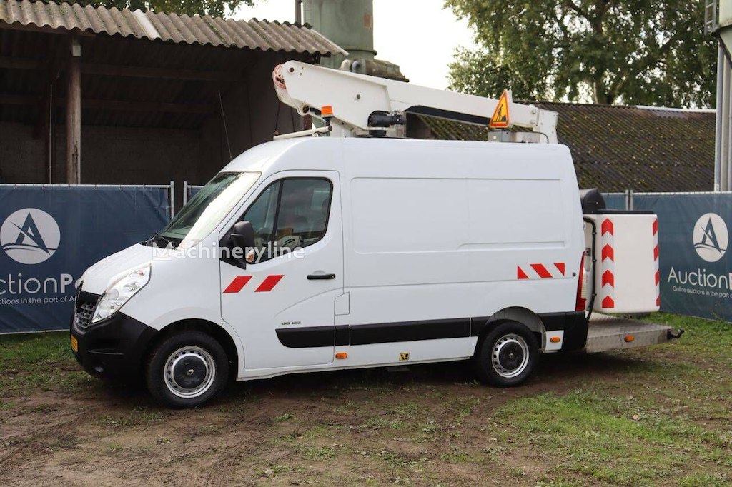 Prodaje se Renault MASTER auto dizalicu s korpom na aukciji