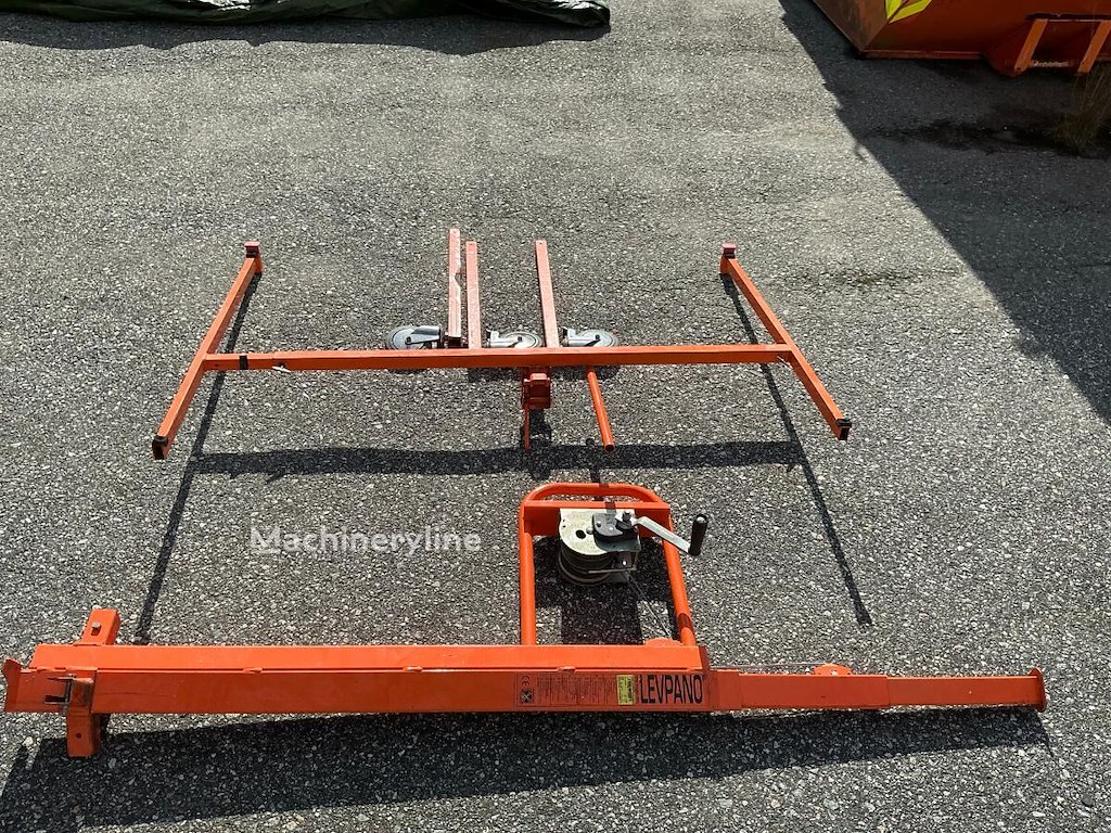 Prodaje se Levpano Easy Levpano jarbolnu penjajuću platformu na aukciji