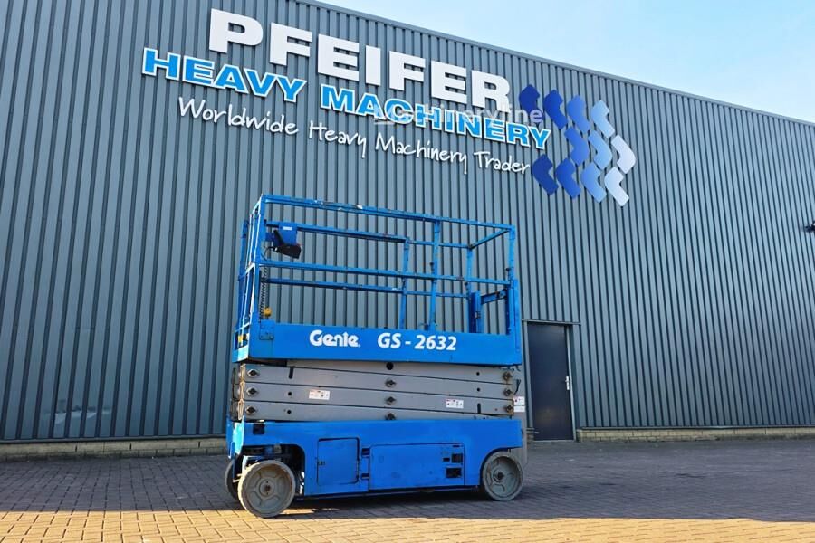 Genie GS2632 Electric, 10m Working Height, Non Marking T makazasta platforma