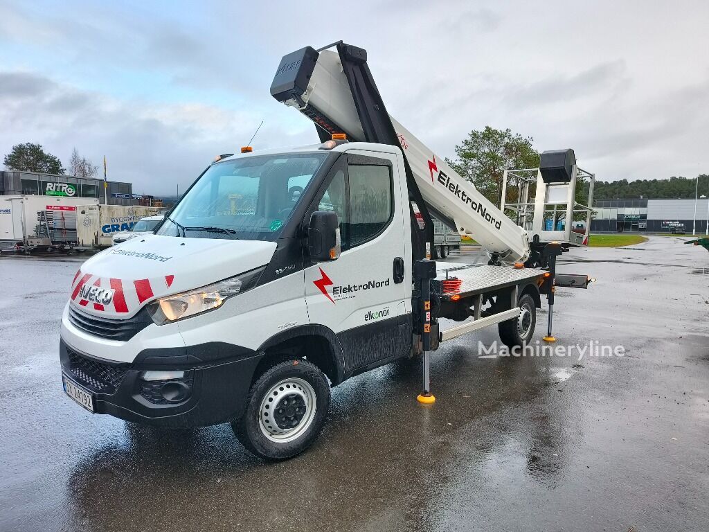 Prodaje se IVECO Daily auto dizalicu s korpom na aukciji