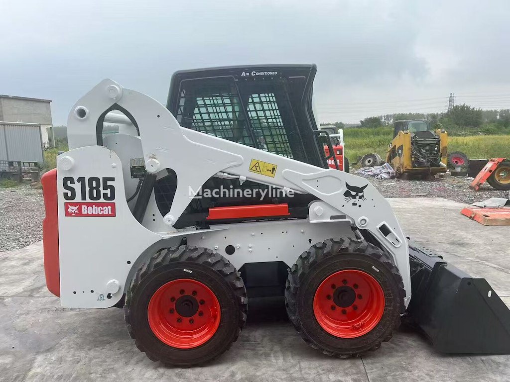Bobcat S185 mini utovarivač