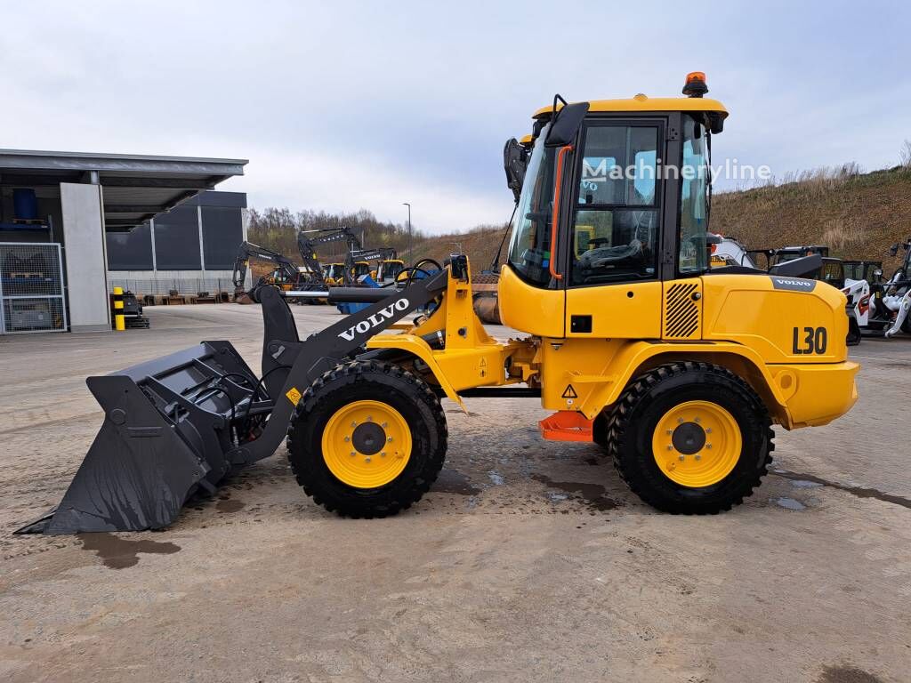 Volvo L30H mini utovarivač