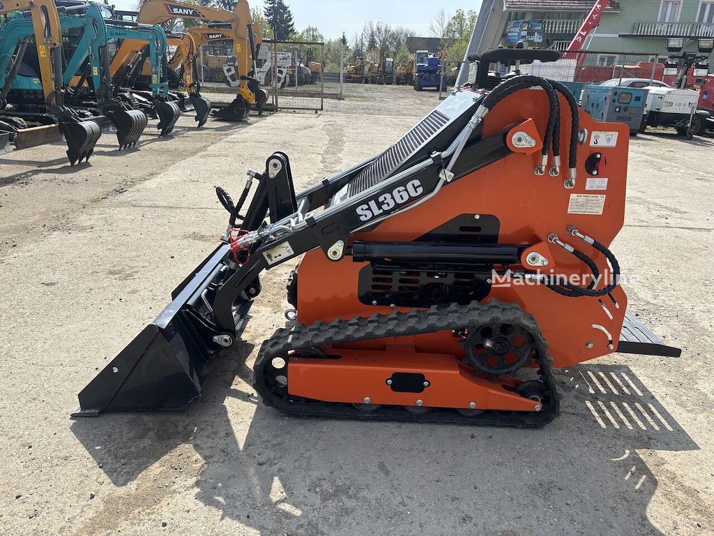 Novi Sany SL 36C mini utovarivač guseničar