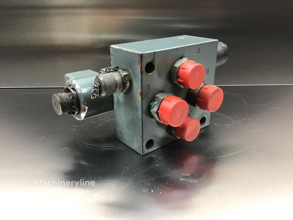 Liebherr Used Directional Control Valve 5007204 9000066 pneumatski ventil za građevinske mašine
