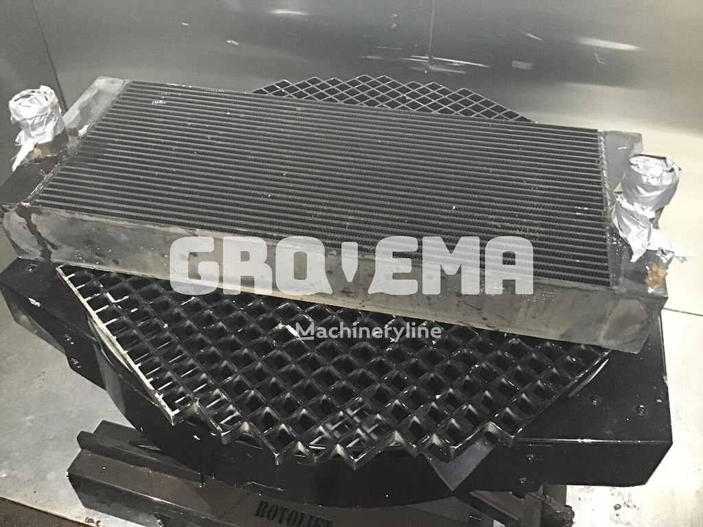 Liebherr Watercooler 1010199 hladnjak ulja za građevinske mašine