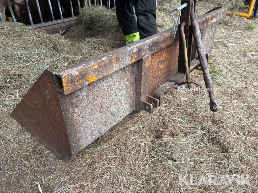 Prodaje se Bakskopa med trepunktsfäste kašiku za gradiranje na aukciji