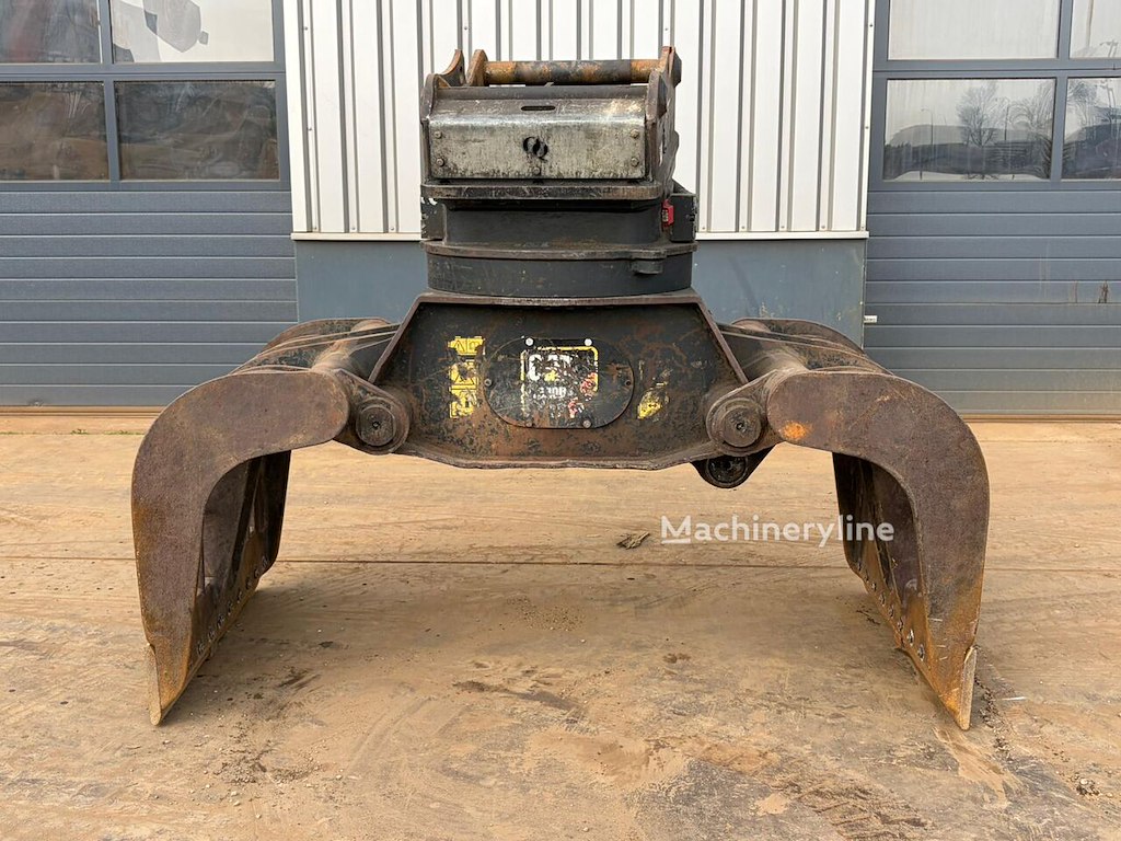 Caterpillar G320B-D grejfer