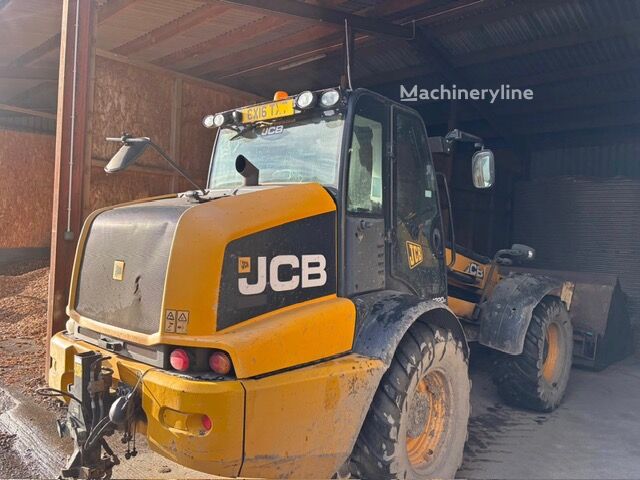 JCB teleskopski utovarivač