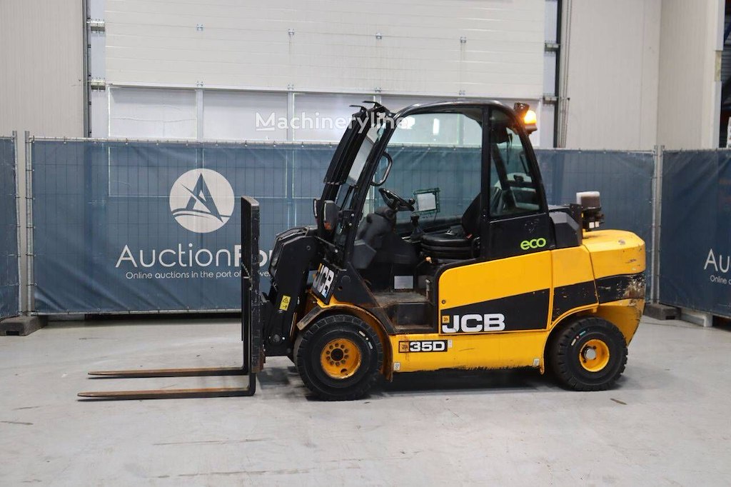 Prodaje se JCB 35D teleskopski utovarivač na aukciji