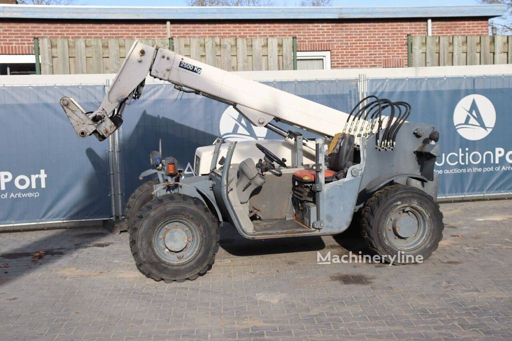 Prodaje se Terex TELELIFT 2506 teleskopski utovarivač na aukciji