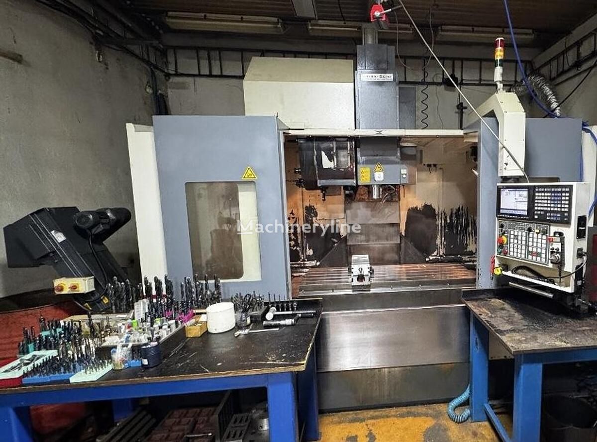 Akira-Seiki SV 1350 obradni centar