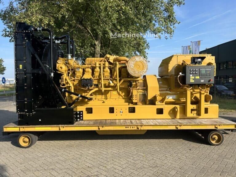 Novi Caterpillar 3512B diesel generator
