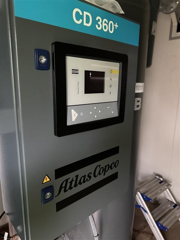 Prodaje se Atlas Copco Kompressor Atlas Copco GA 110 VSD+ montert / mounted in 20 ft co stacionarni kompresor na aukciji