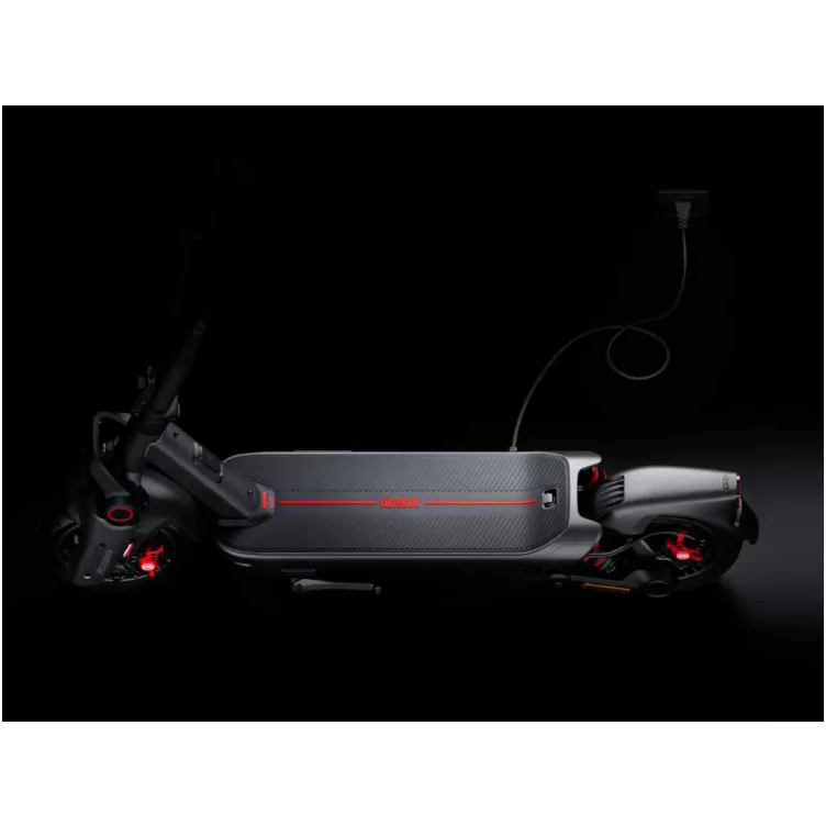 Elekticni Trotinet SEGWAY NINEBOT MAX G3 I