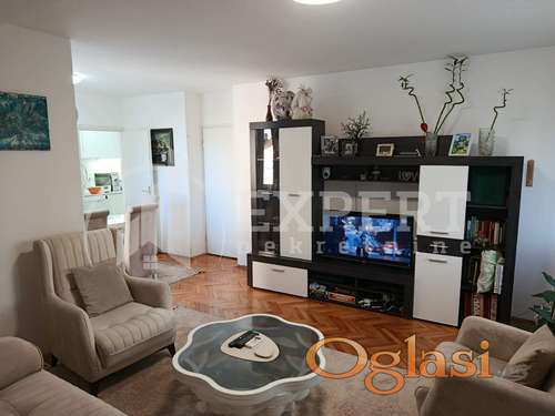 Odličan trosoba stan kod Doma zdravlja, 75 m2