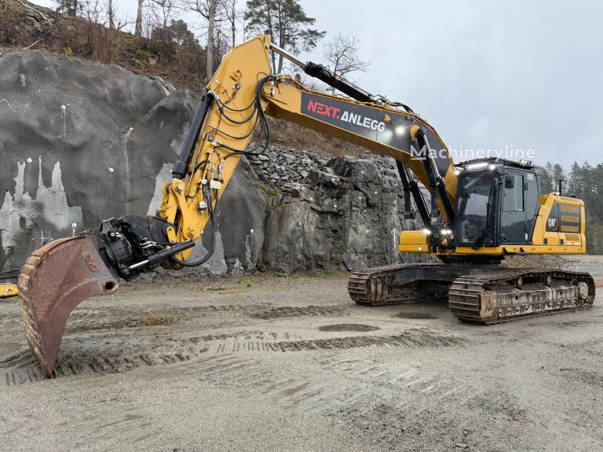 Prodaje se Caterpillar 330 bager guseničar na aukciji