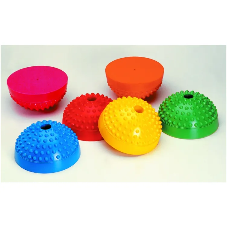 Ledraplastic Ježasta multiaktiv polulopta