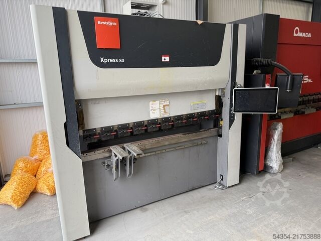 Abkant presa
Bystronic Xpress 80/2100