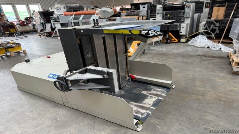 Razni
Busch SWH 90 LA
