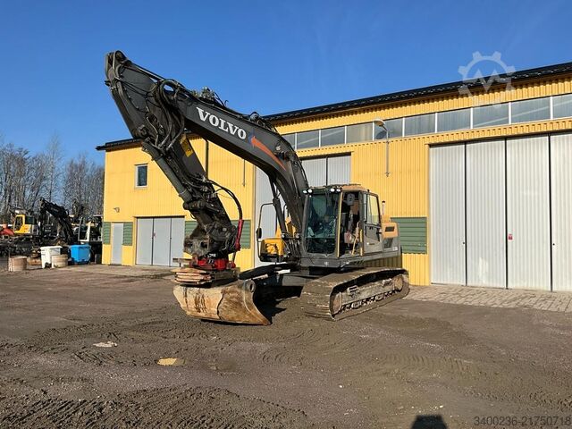Bager
Volvo EC220DL